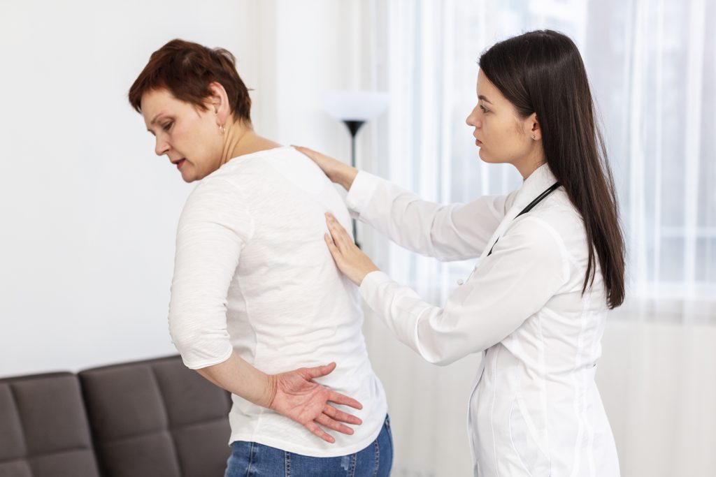 Signs You Should See a Chiropractor for Back Pain - Spinal Recovery Center