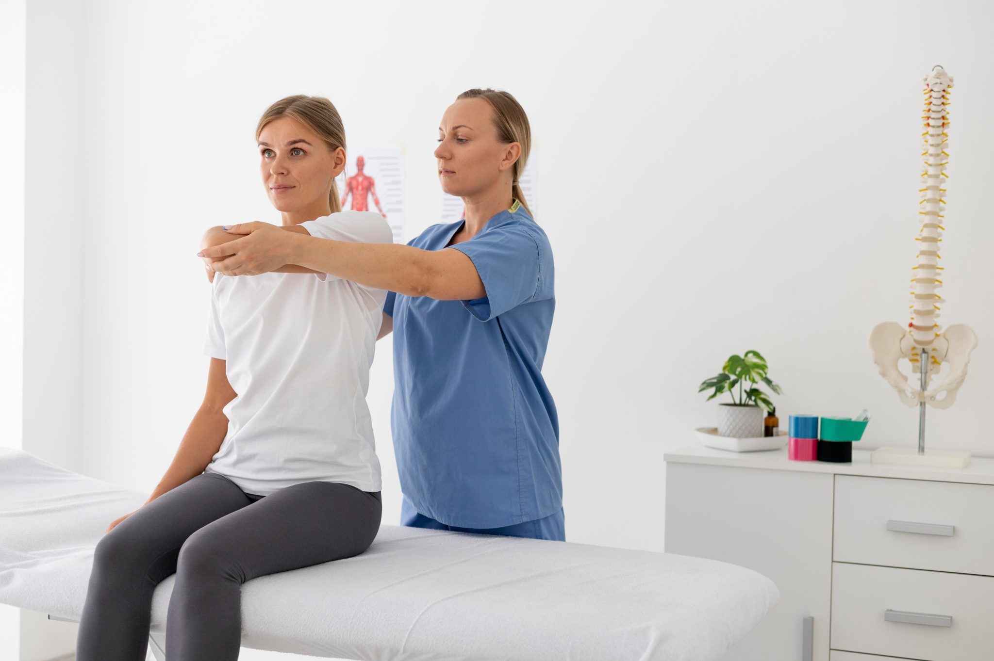 Spinal Decompression vs. Traditional Physical Therapy — Which Works Better? - Spinal Recovery Center